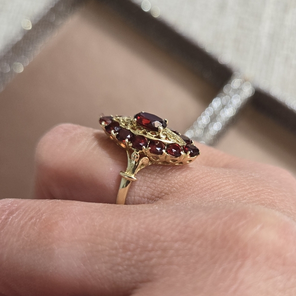 Jewelry | Vintage 14k Gold Garnet Ring | Poshmark